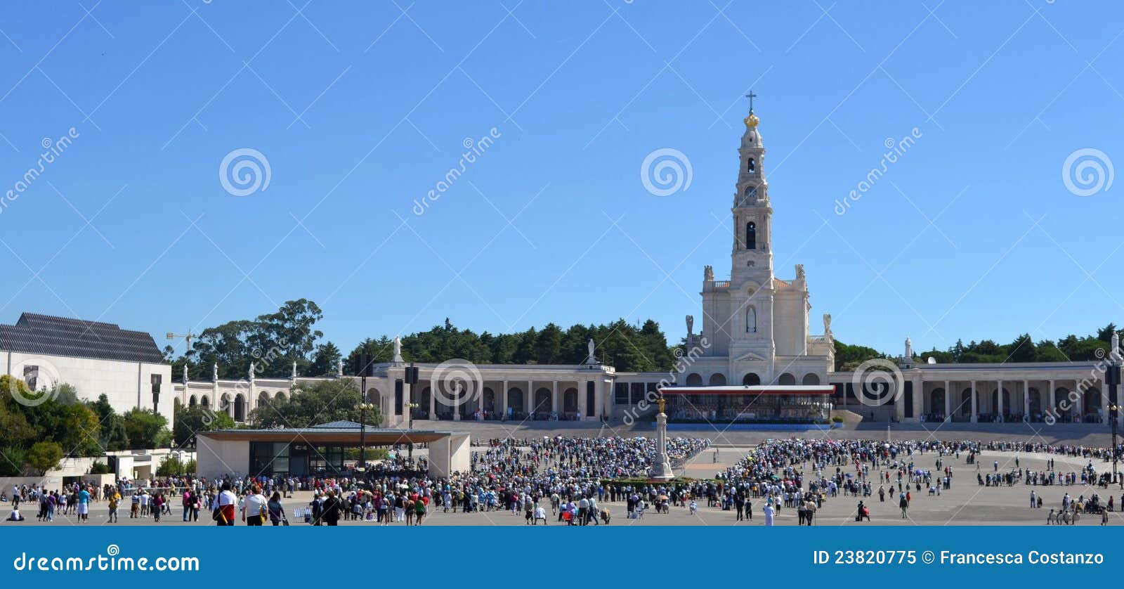 Fatima Portugal editorial image. Image of city, gold - 23820775