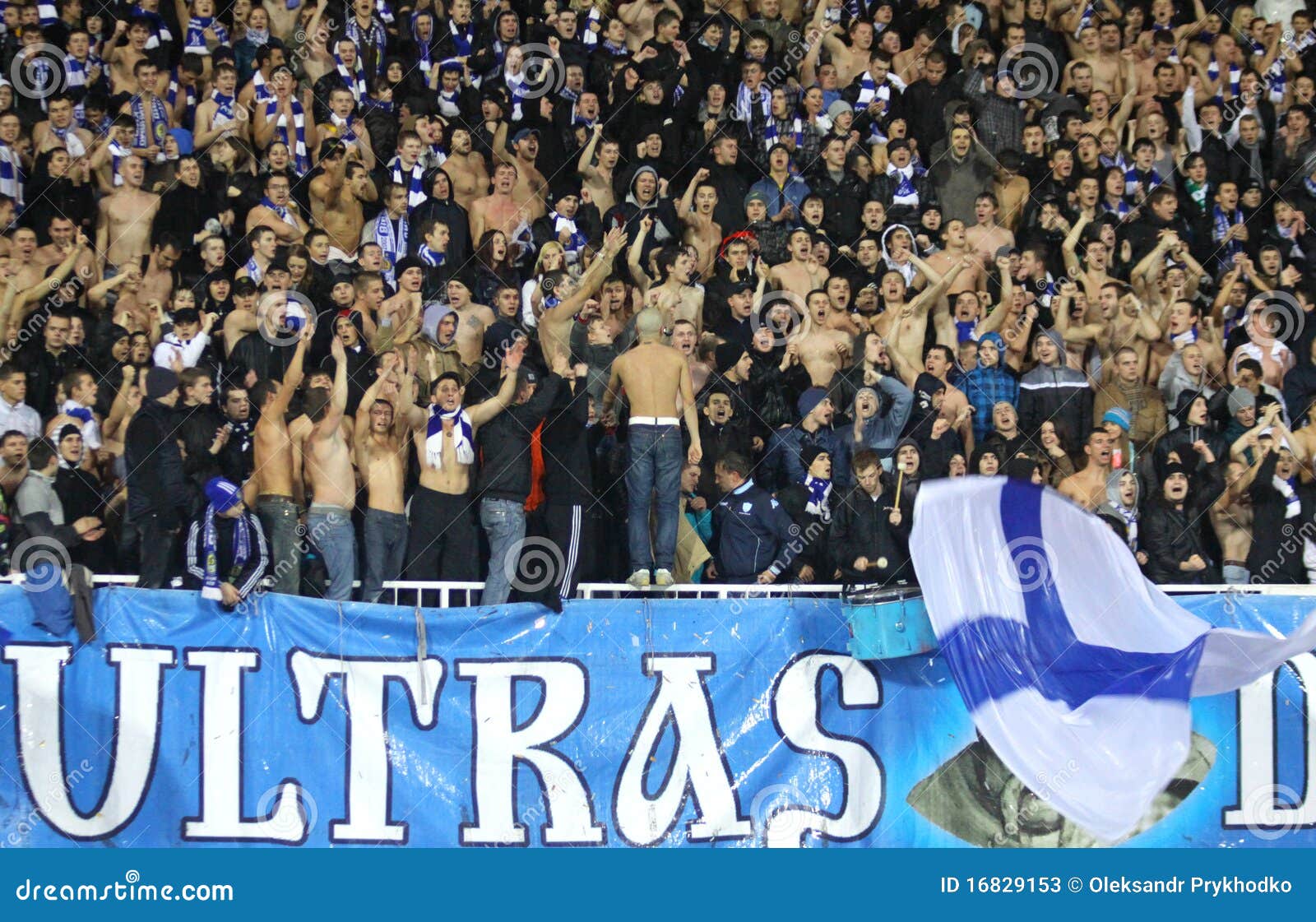 FC Dynamo Kyiv Team Supporters Editorial Stock Photo - Image of ...