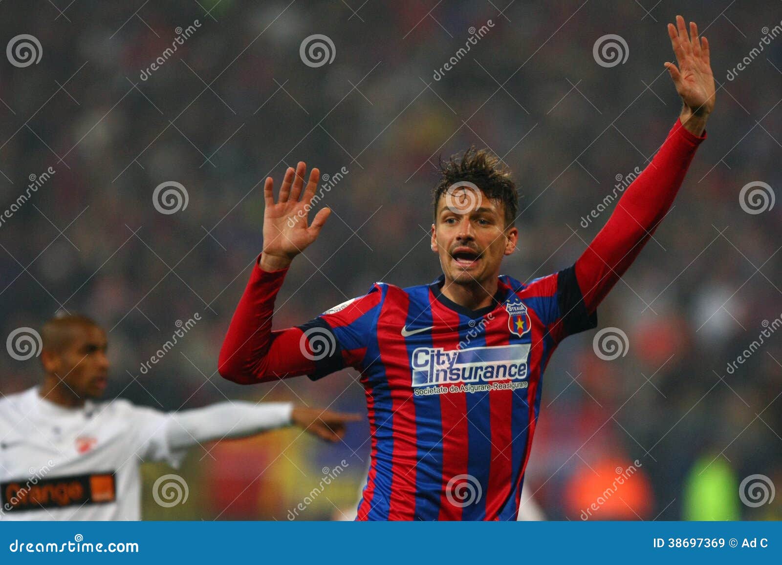 FC Steaua Bucarest - FC Dinamo Bucarest Imagen de archivo editorial ...
