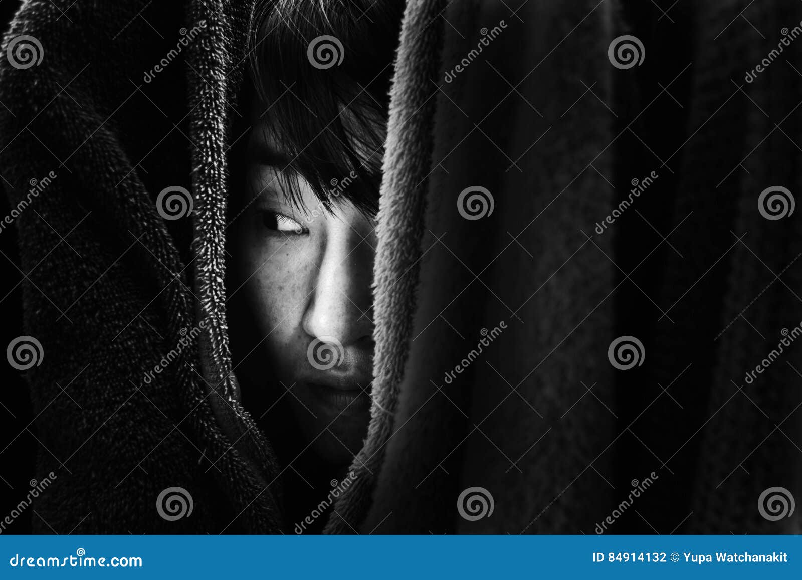 Fear Woman Hiding in Closet Stock Photo - Image of depression, abuse ...