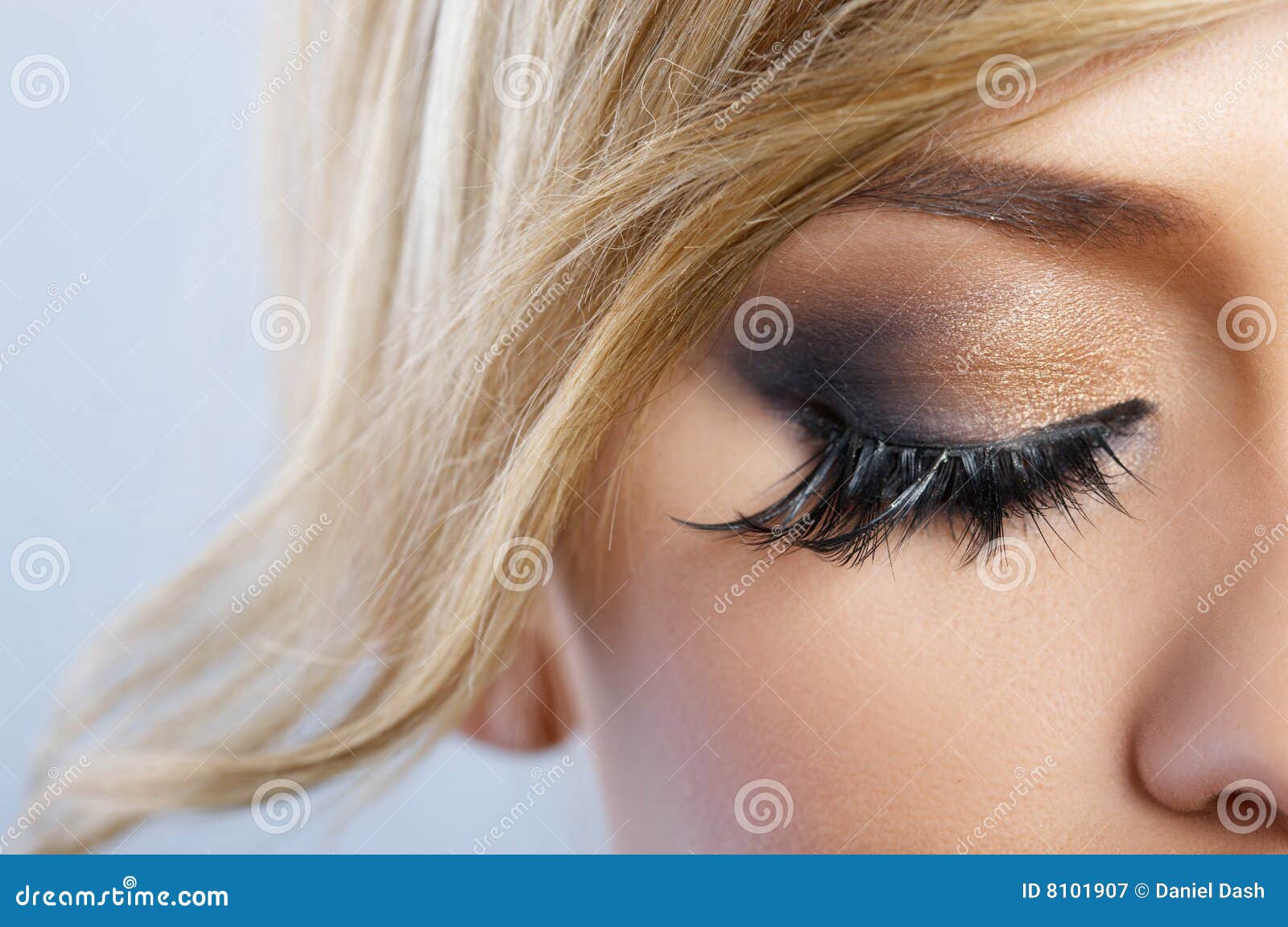 Feather Makeup stock image. Image of lipstick, look, beauty - 8101907