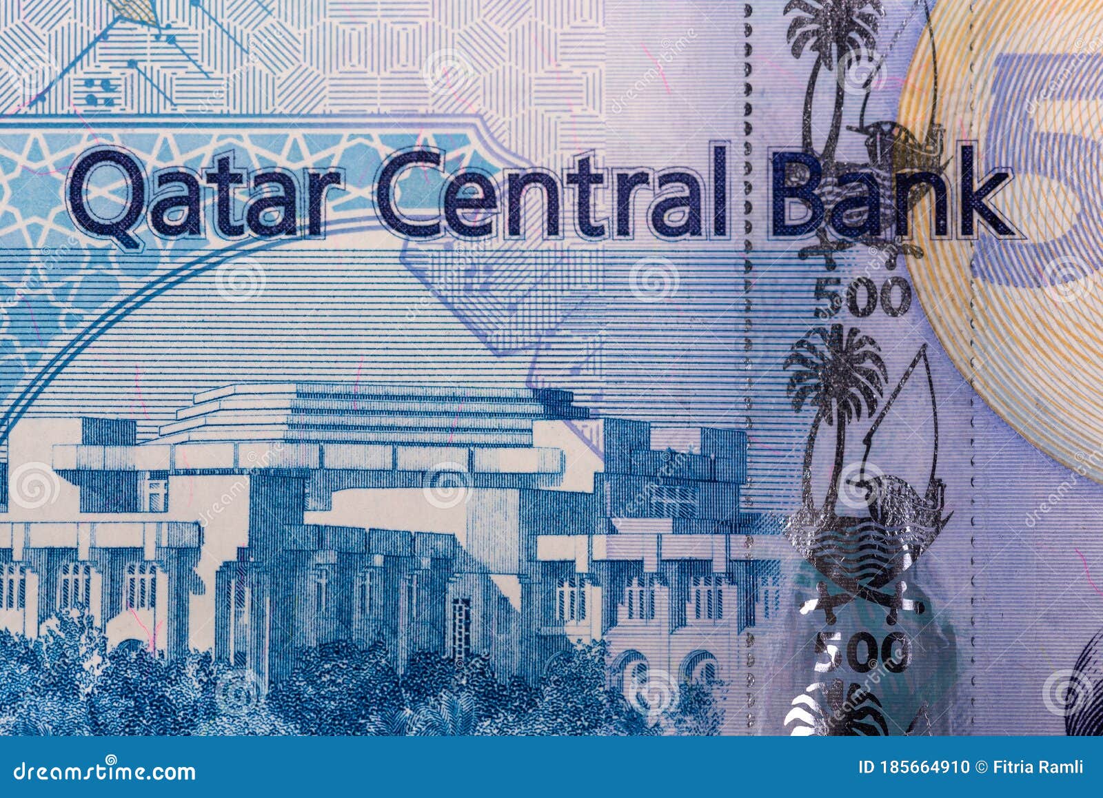 Fechar moeda do qatar foto de stock. Imagem de conceito - 185664910