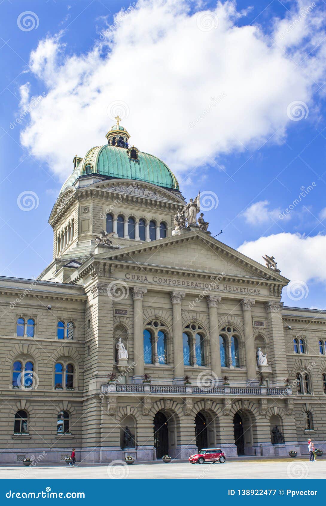 Federal Palace in Bern stock image. Image of center - 138922477