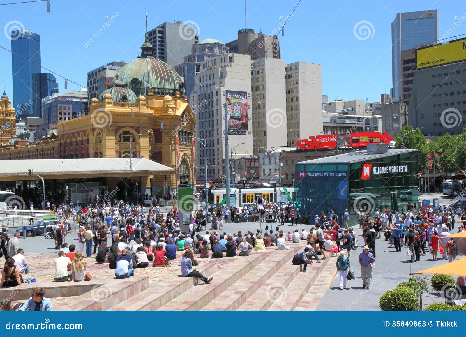 Federation Square Melbourne Australia Editorial Stock Photo - Image of ...