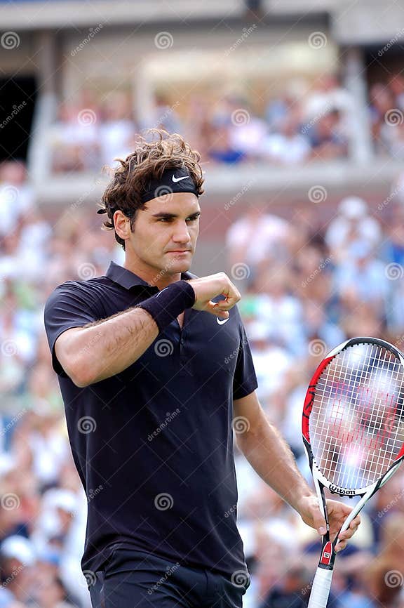 Federer Roger the Great (100) Editorial Photo - Image of hands, strong ...
