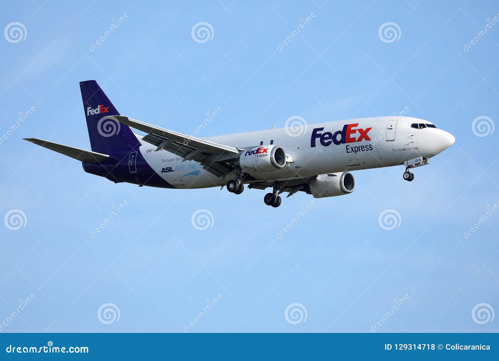 Fedex Express Airplane Shipping Packages by Air Editorial Stock Photo ... Fedex Express Airplane Shipping Packages by Air Editorial Stock Photo ...