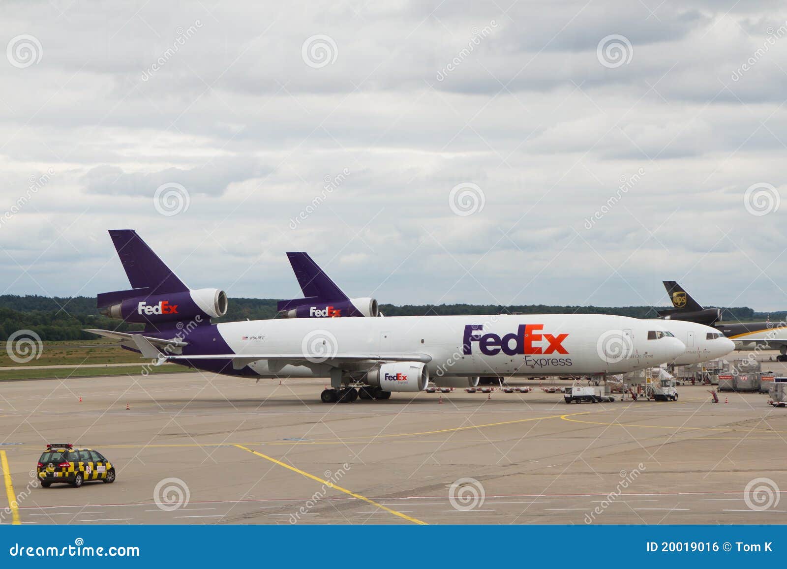 Fedex McDonnell Douglas DC-10 Airplane Editorial Photo - Image of ...