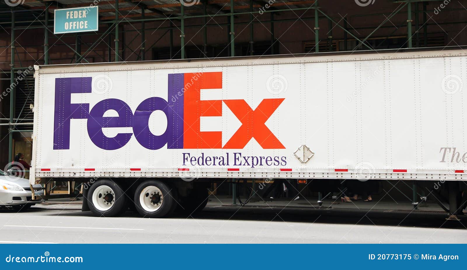 Old Federal Express Logo