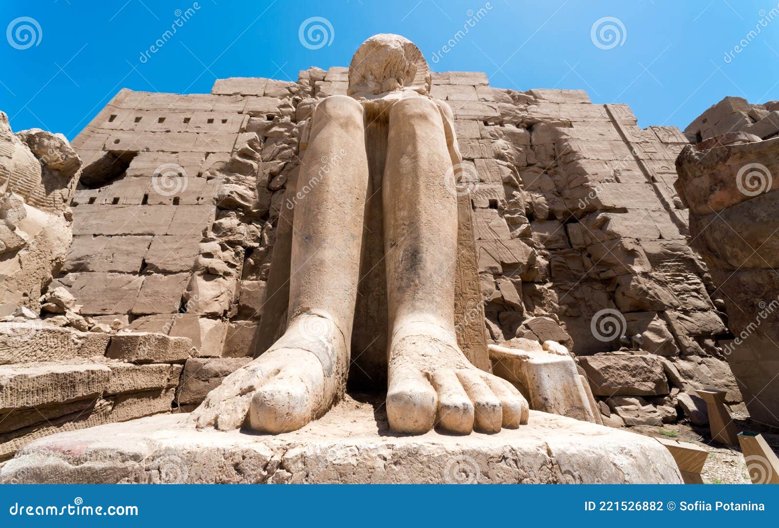 Statue Of Pharaoh (Firaun) Stock Photo | CartoonDealer.com #6972588