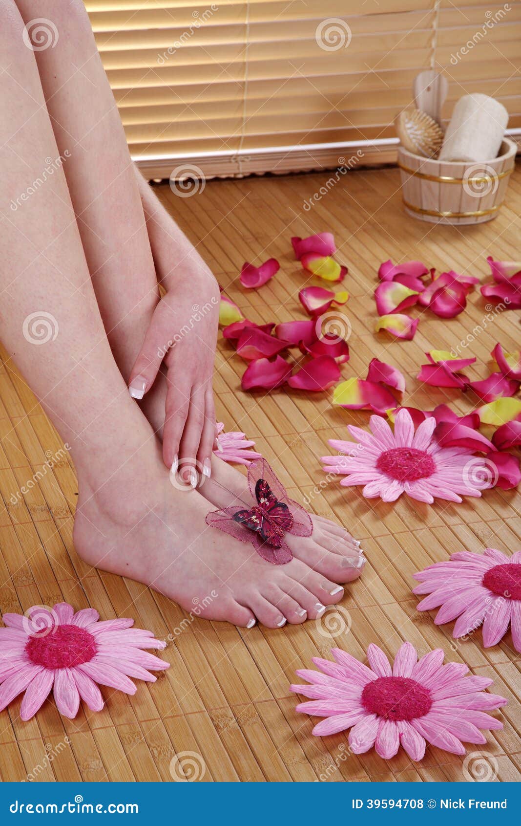 Feet with flower deco stock photo. Image of body, fresh - 39594708