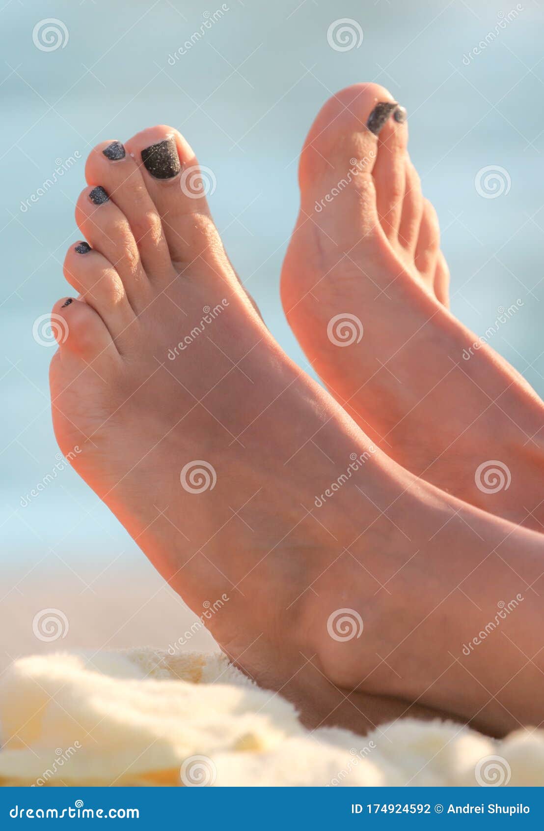 Feet of a Girl Sunbathing in the Sun Stock Photo - Image of woman ...