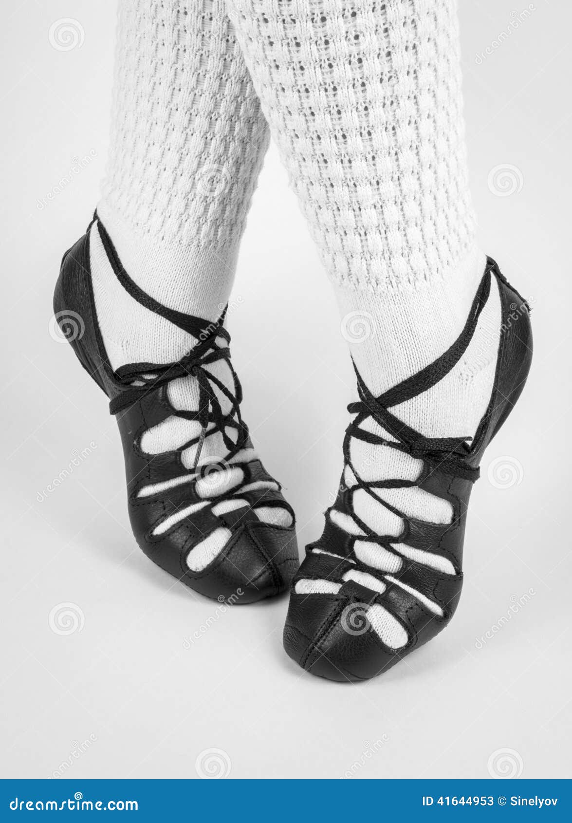 Feet in Soft Shoes on Demi-pointe Stock Image - Image of shoe, ireland ...