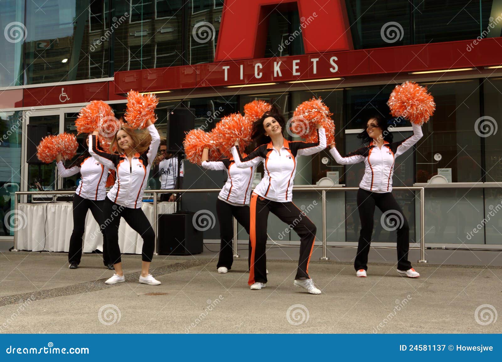 Felions, Cheerleaders of the BC Lions Editorial Photography - Image of ...