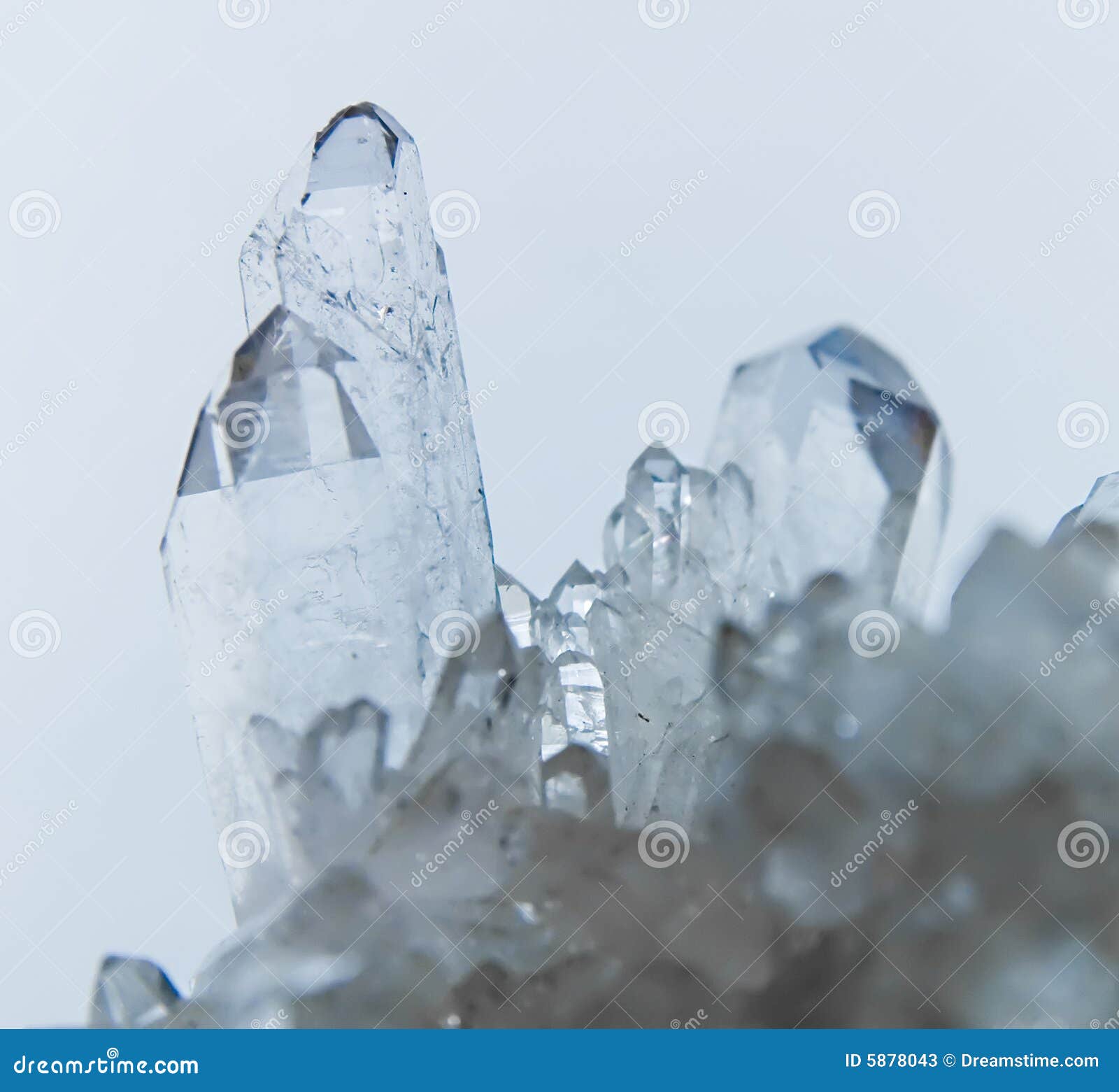 Felsen-Kristall stockbild. Bild von mineralien, rein, gesicht - 5878043