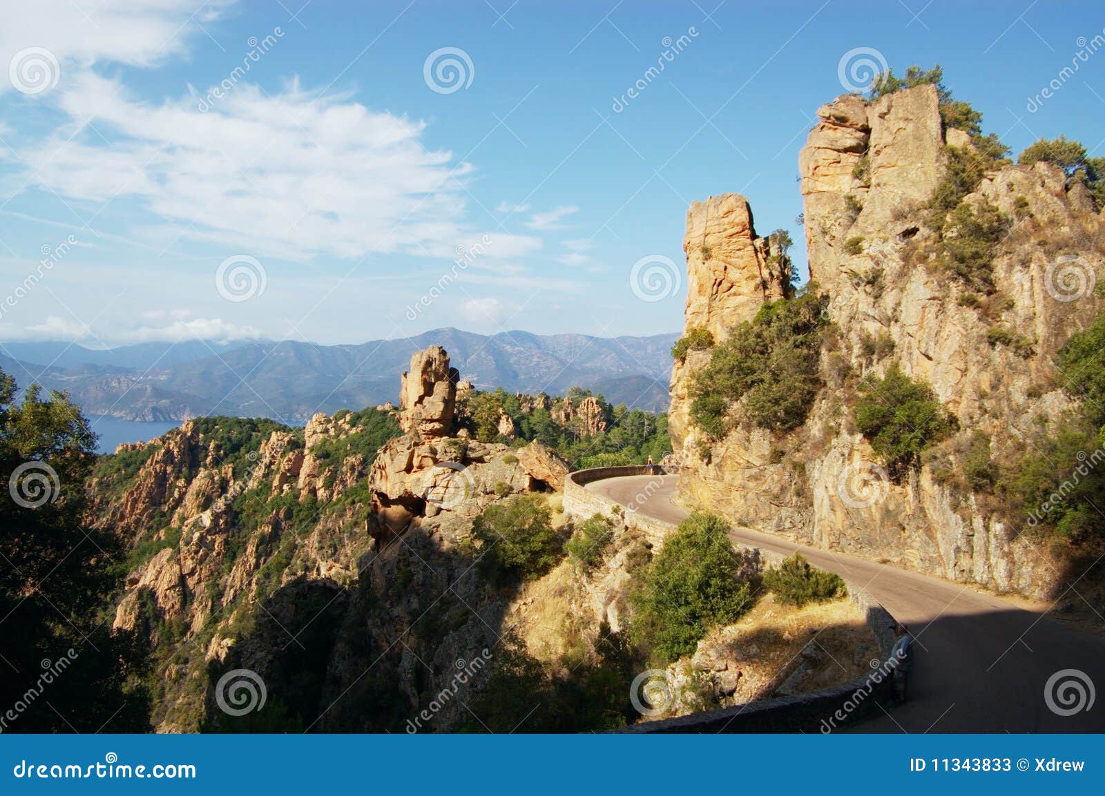 Felsen Von Calanche De Piana in Korsika Stockbild - Bild von klippen ...