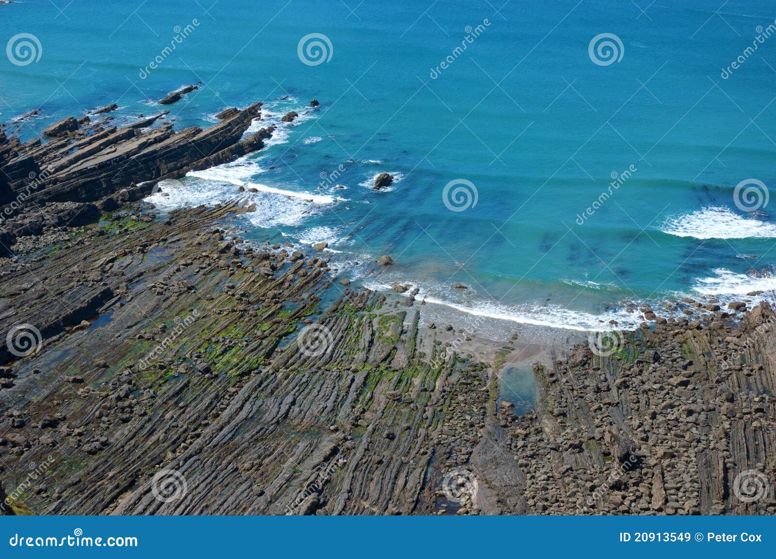 Felsiger Strand stockbild. Bild von draussen, schön, strand - 20913549