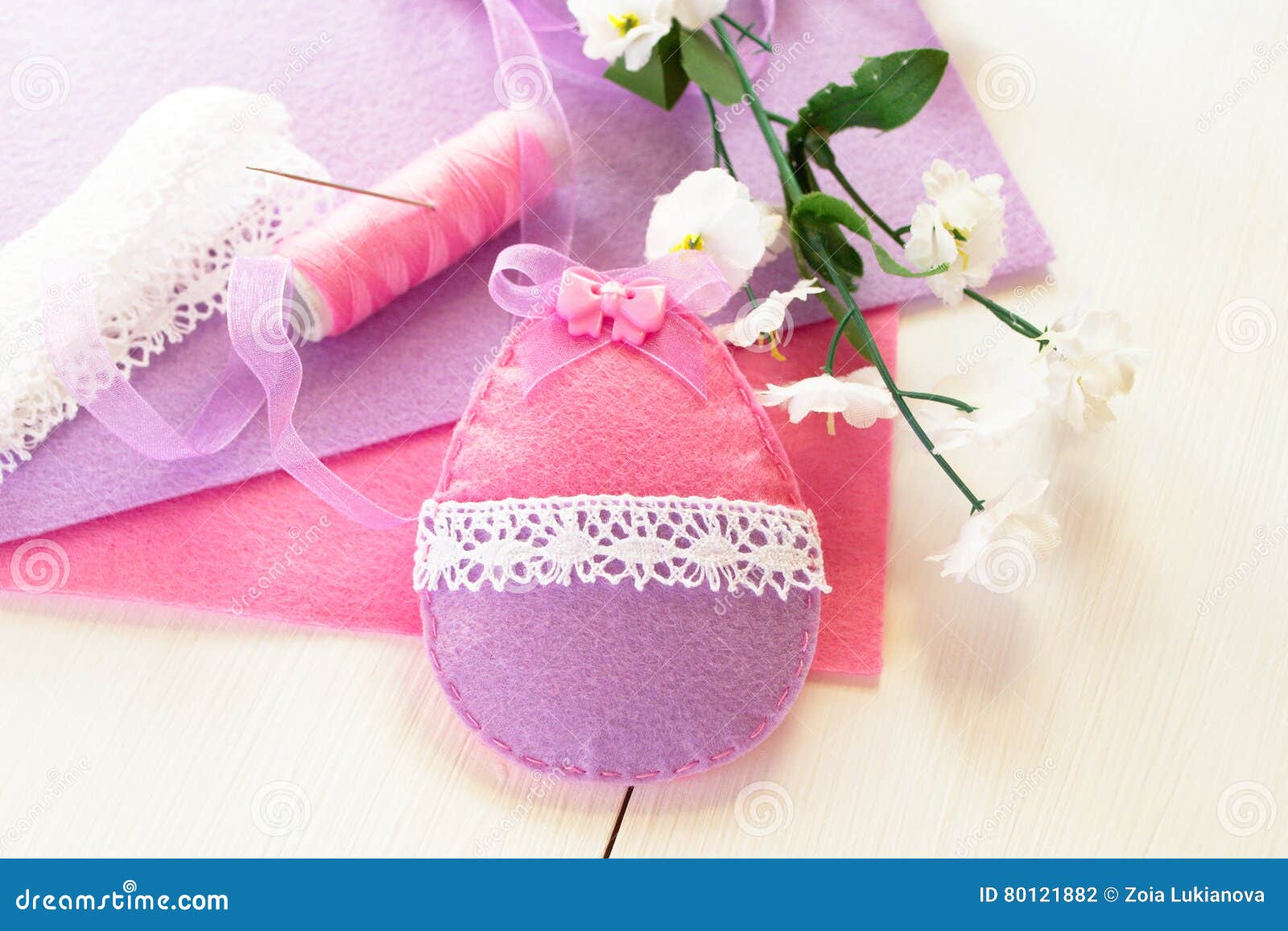Felt Easter Crafts. Felt Easter Egg. Easy Felt Easter Crafts Stock ...