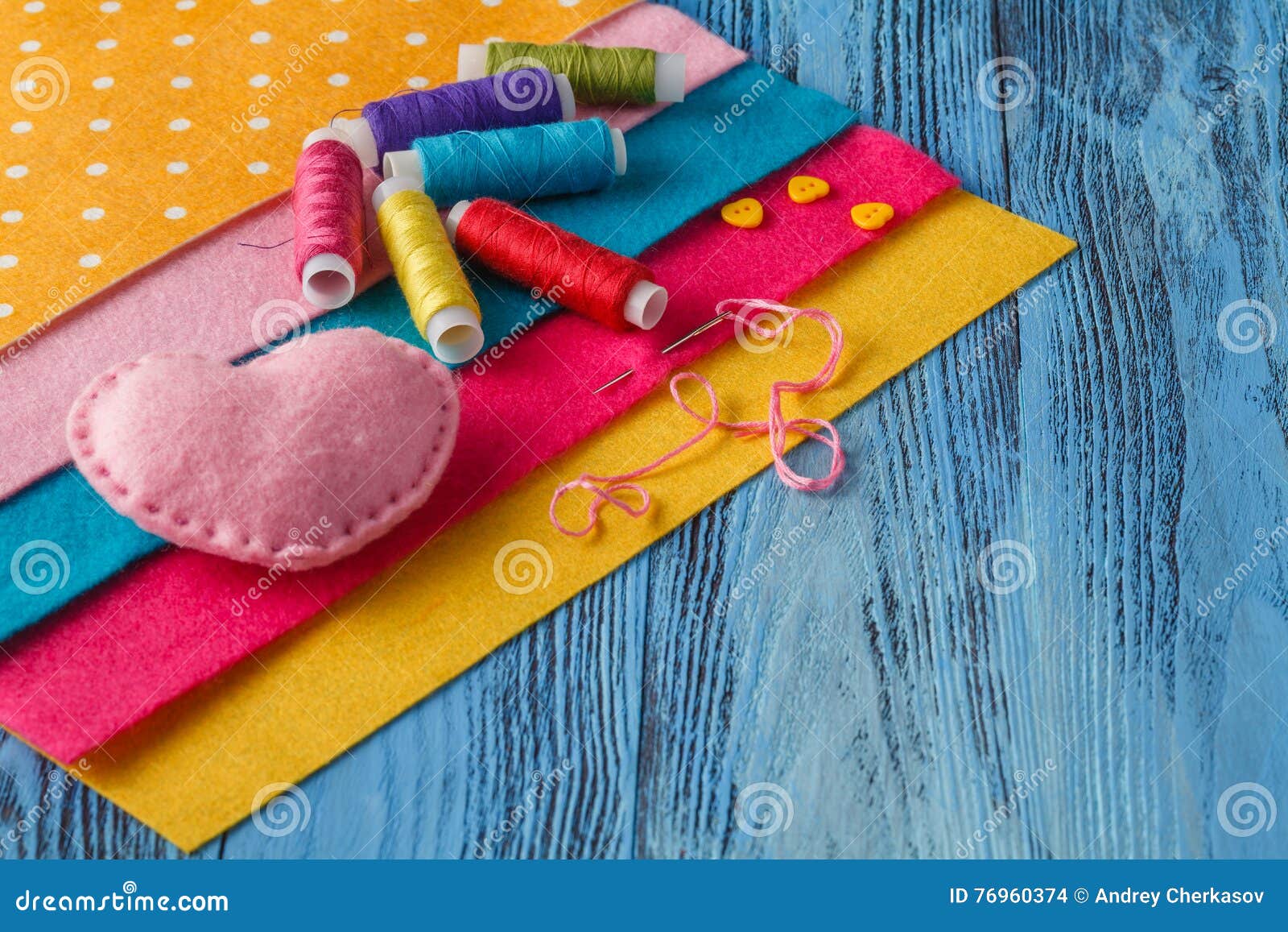 Felt Heart, Threads and a Needle, Sheets of Felt - Sewing Set O Stock ...