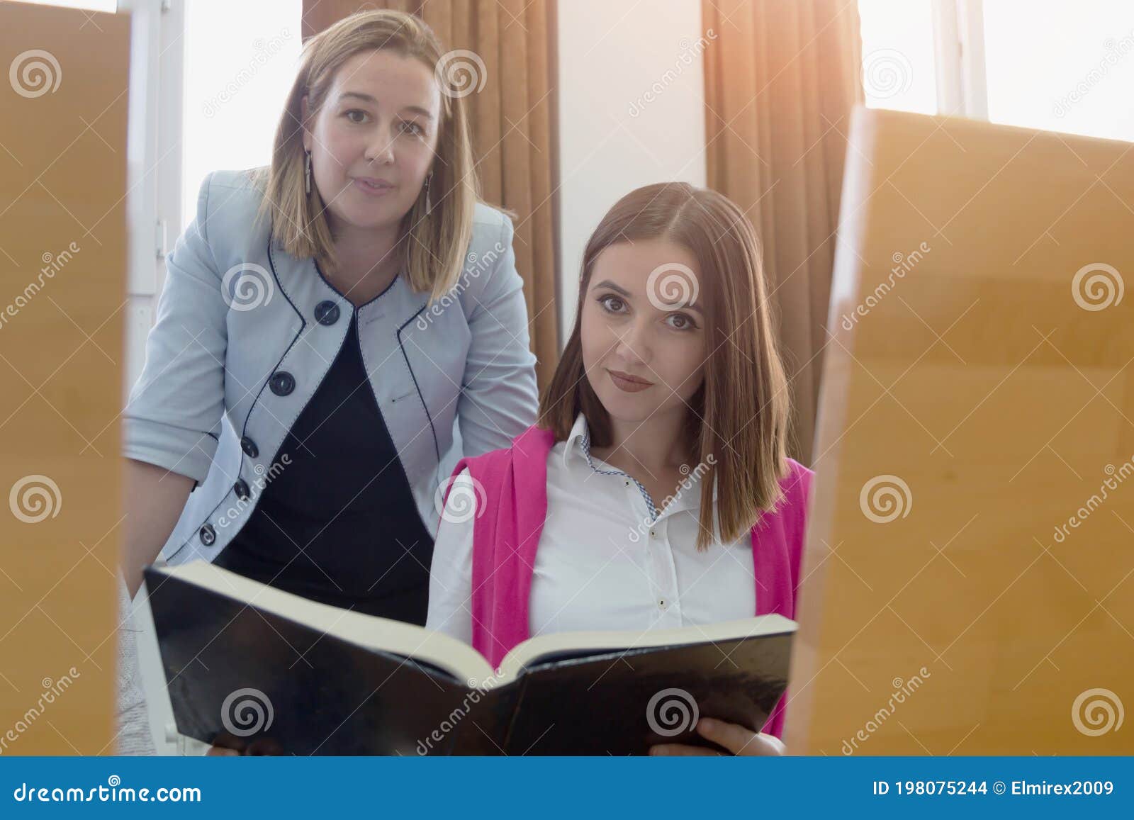 Female Attractive Professor Explain Lesson To Students and Interact ...