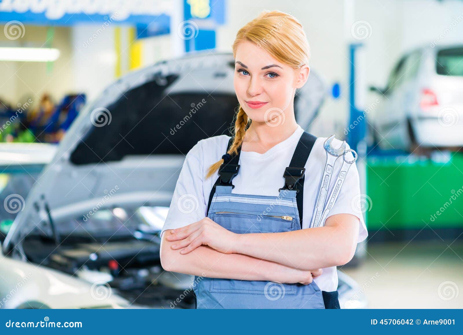 Female Auto Mechanic Working - Car Workshop Stock Photo - Image of ...
