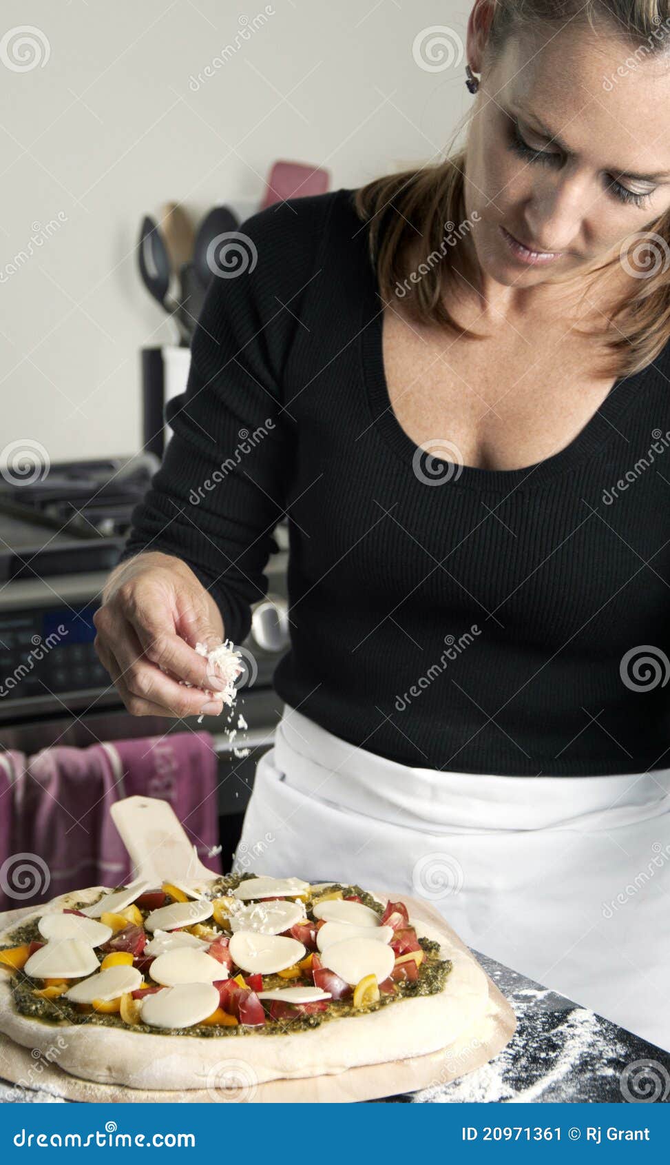 Female Chef Preparing Pizza Stock Image - Image of delicious, home ...