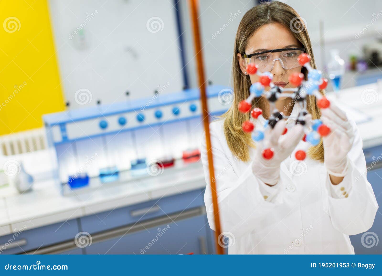 Female Chemist Hold Molecular Model in the Lab Stock Image - Image of ...