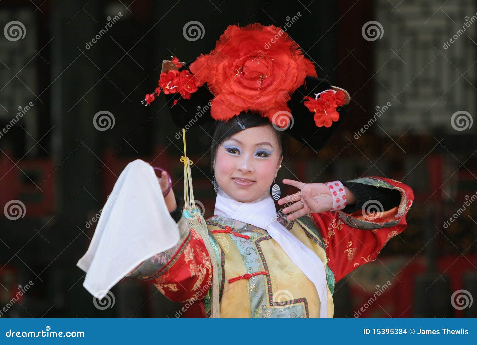 Female chinese dancer editorial stock image. Image of female - 15395384