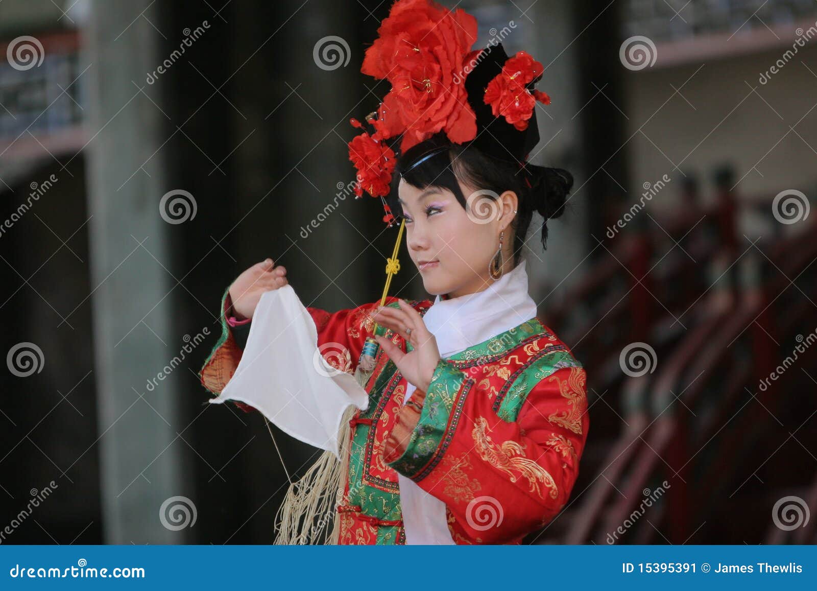 Female chinese dancer editorial photo. Image of china - 15395391