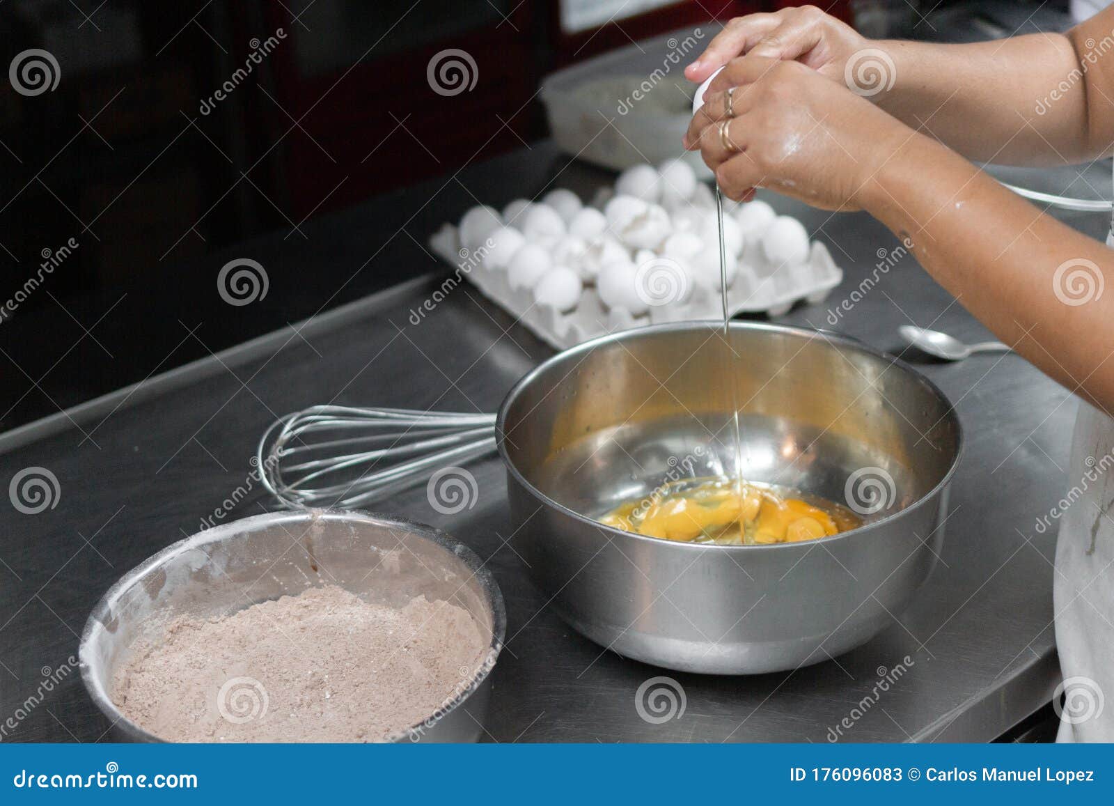 Female Cook Hands Breaking Eggs for Sweet Cake Preparation Stock Image ...