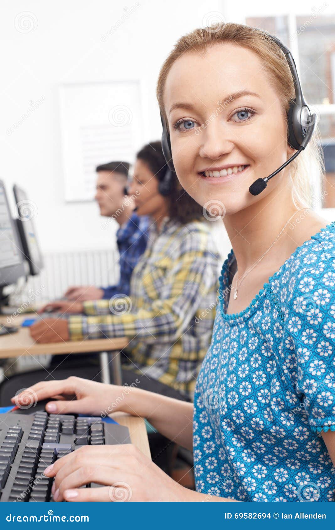 Female Customer Services Agent in Call Centre Stock Photo - Image of ...