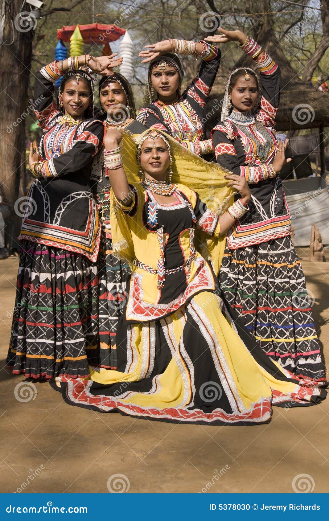 Female Dance Troupe editorial image. Image of girl, beauty - 5378030