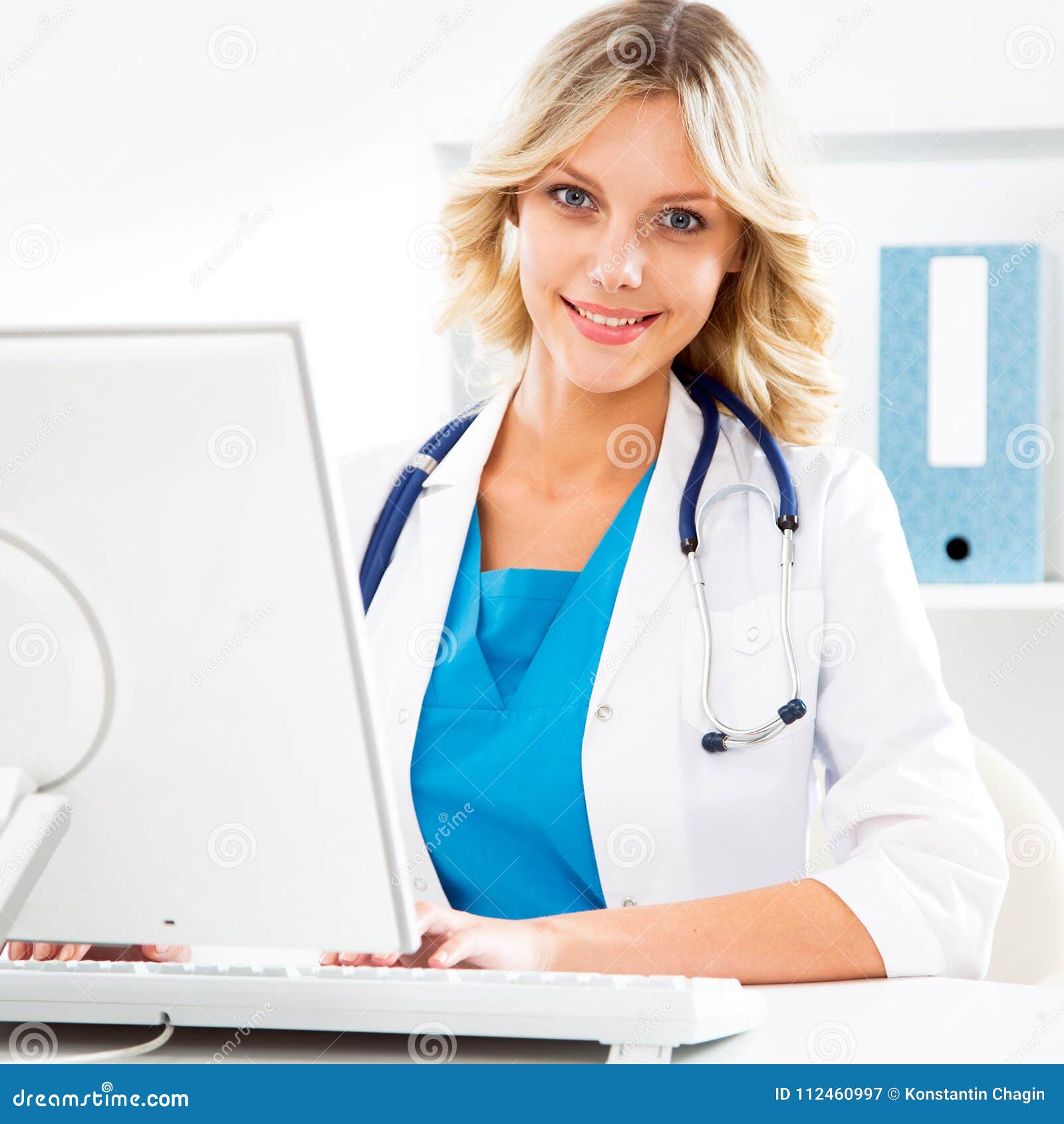 Female Doctor with Computer Stock Image - Image of tablet, hand: 112460997