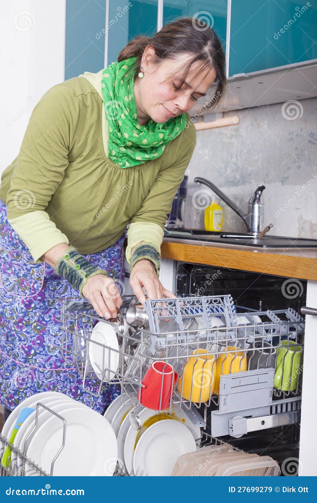 Female Doing Housework Royalty Free Stock Images - Image: 27699279