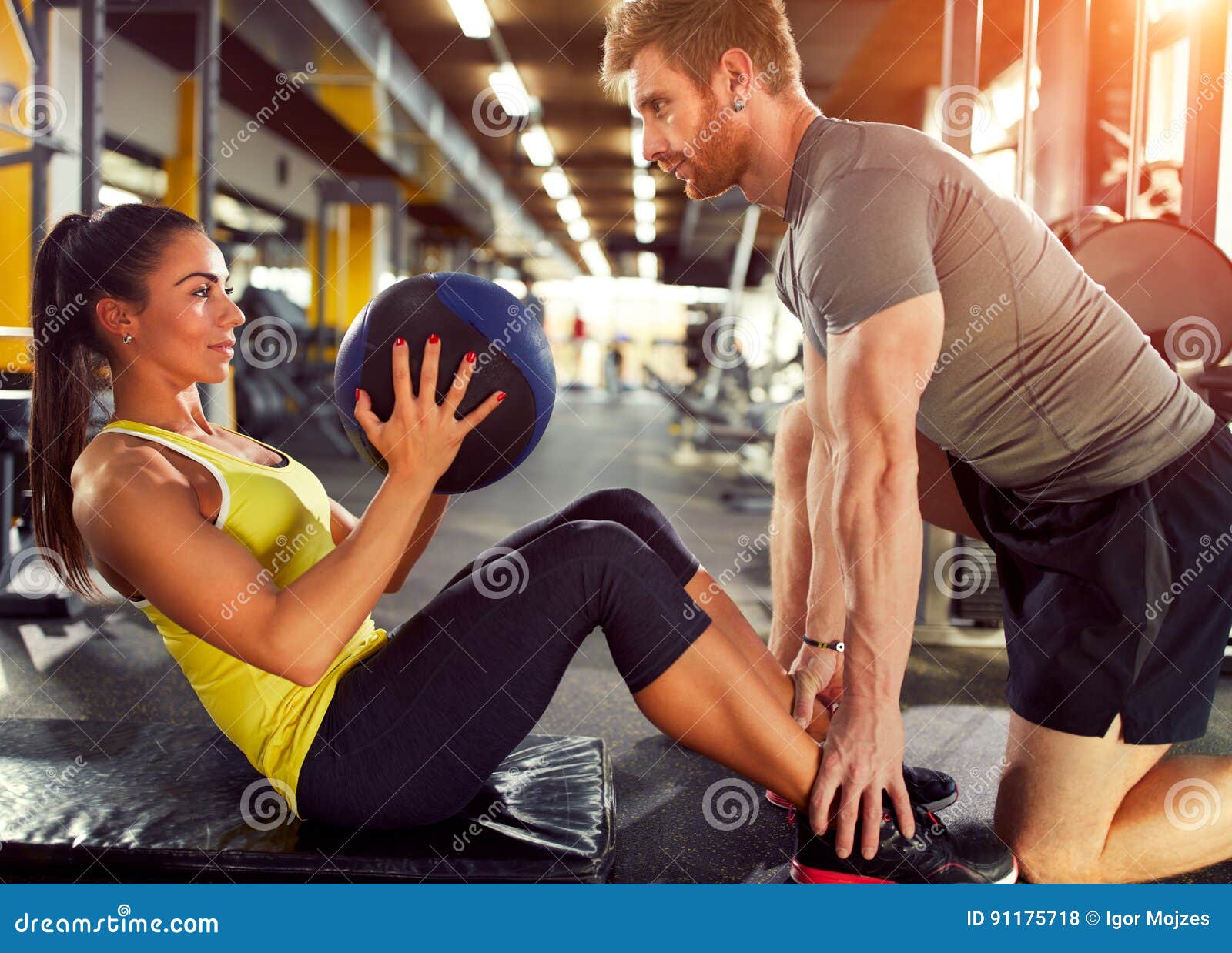 Female Exercising Six Pack Muscles Stock Photo - Image of fitness, good ...