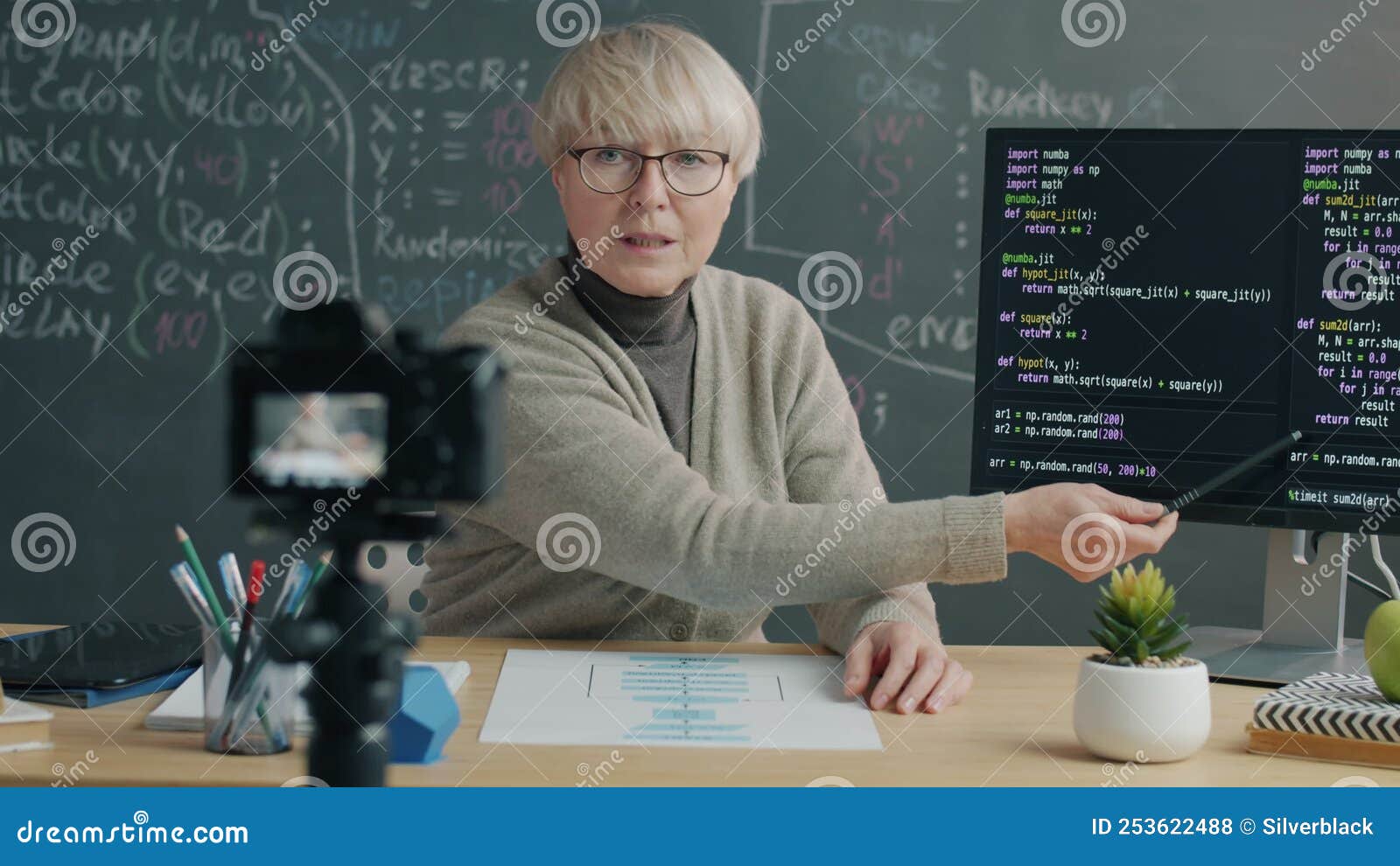 Female it Expert Recording Tutorial on Software Language Speaking and ...