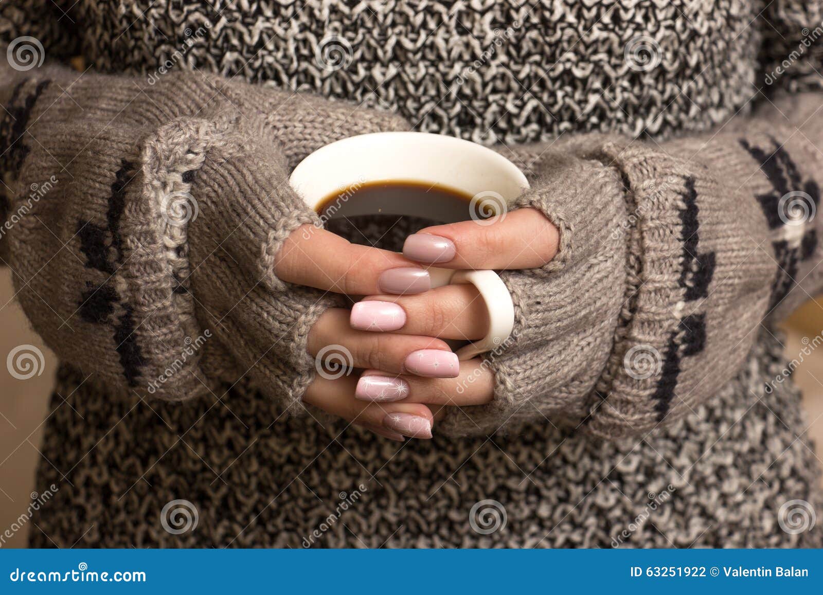 Female Hands Hold a Coffee Cup Stock Photo - Image of cocoa, season ...