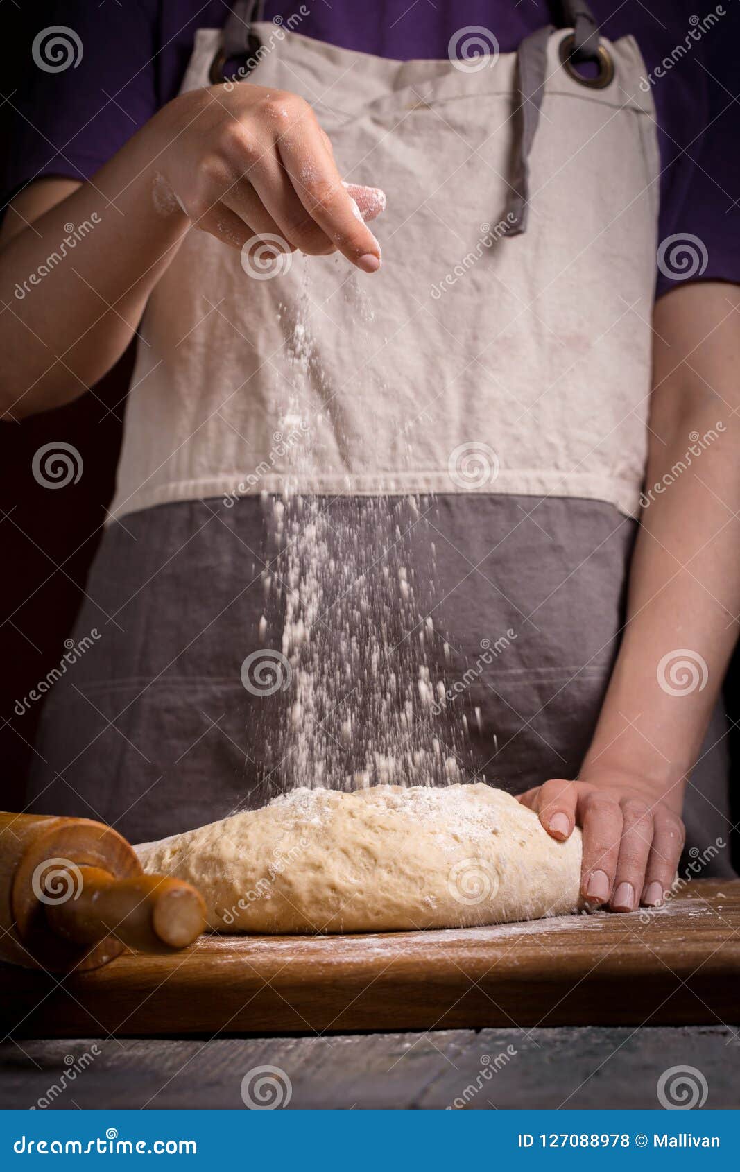 Sprinkle with flour stock photo. Image of pastry, flour - 127088978