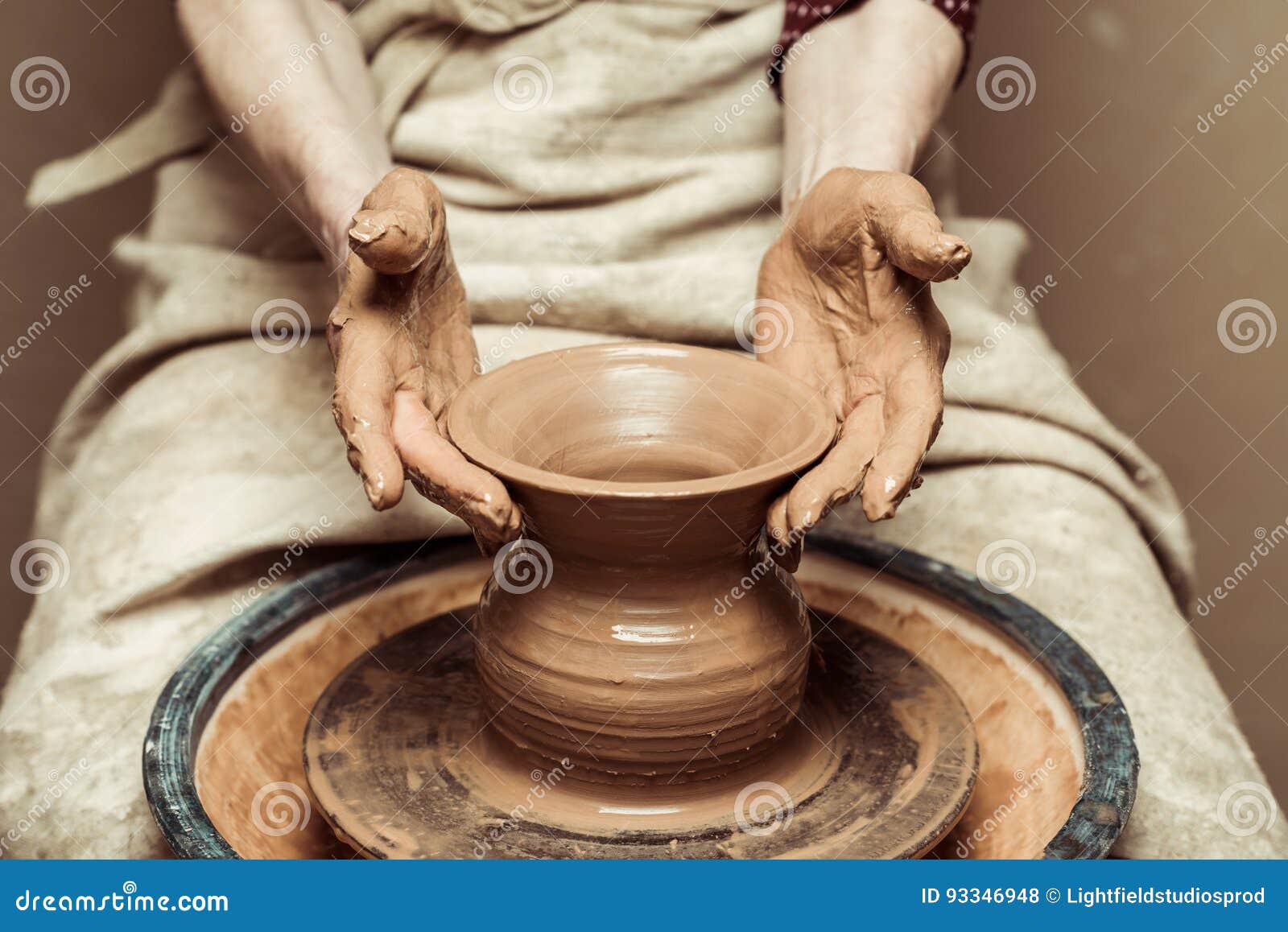 Potters Wheel Stock Photography | CartoonDealer.com #39605144
