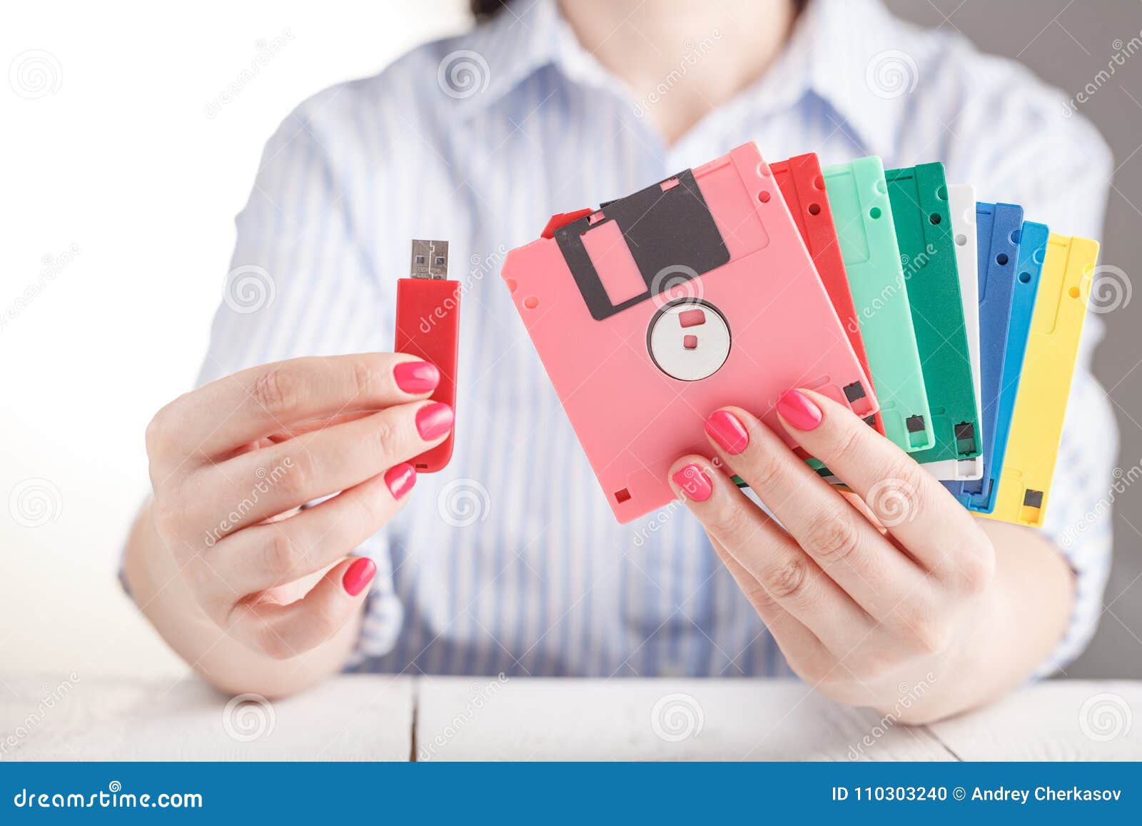 Female Hold Old Floppy Disk and Modern Flash Drive Stock Photo - Image ...