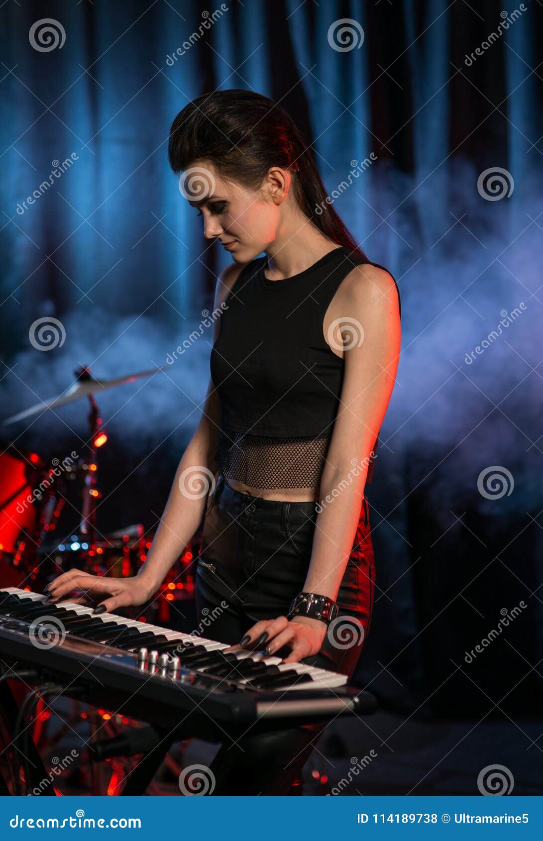 Female Keyboards Player in Studio Stock Photo - Image of keyboards ...