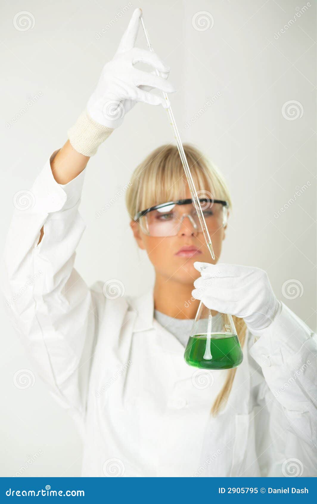 Female in lab stock image. Image of technician, discovery - 2905795