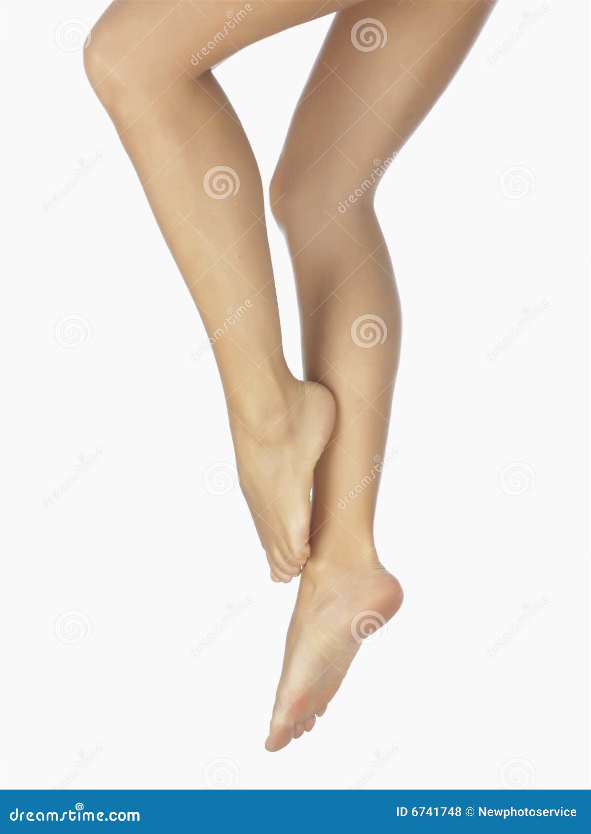 Female Legs Royalty Free Stock Photos - Image: 6741748