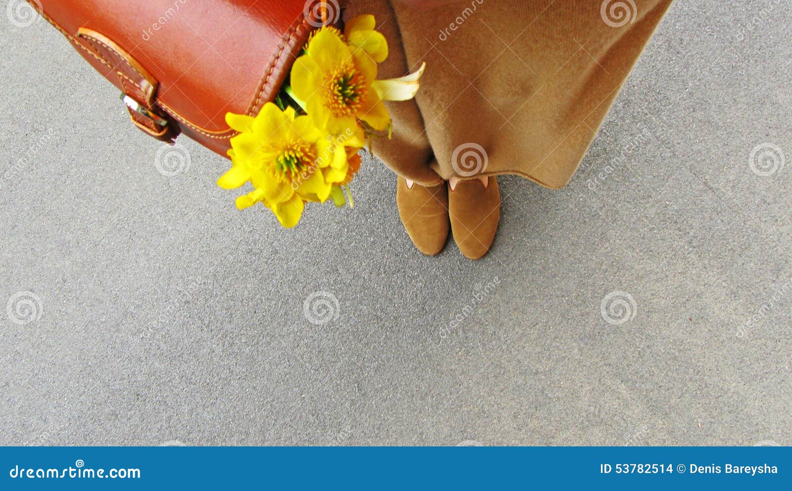 Female Legs Handbag with Flowers Stock Photo - Image of green, foot ...