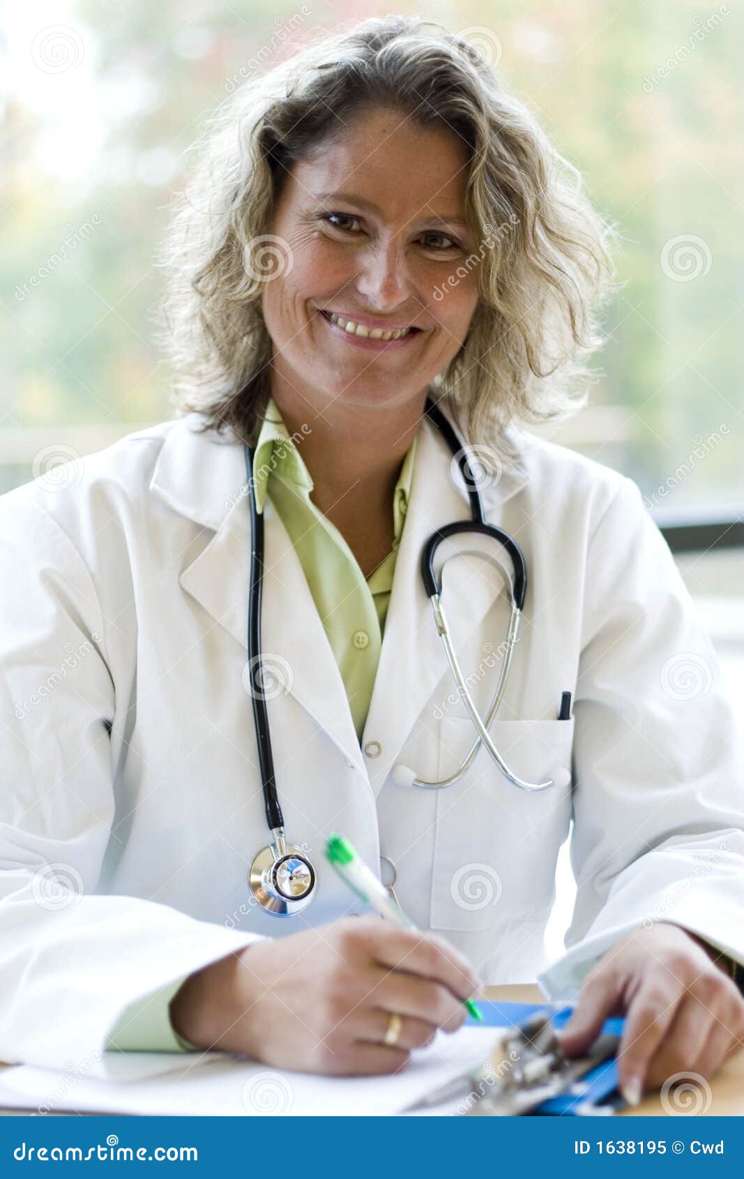 Female Medical Professional With Needle Royalty-Free Stock Photography ...