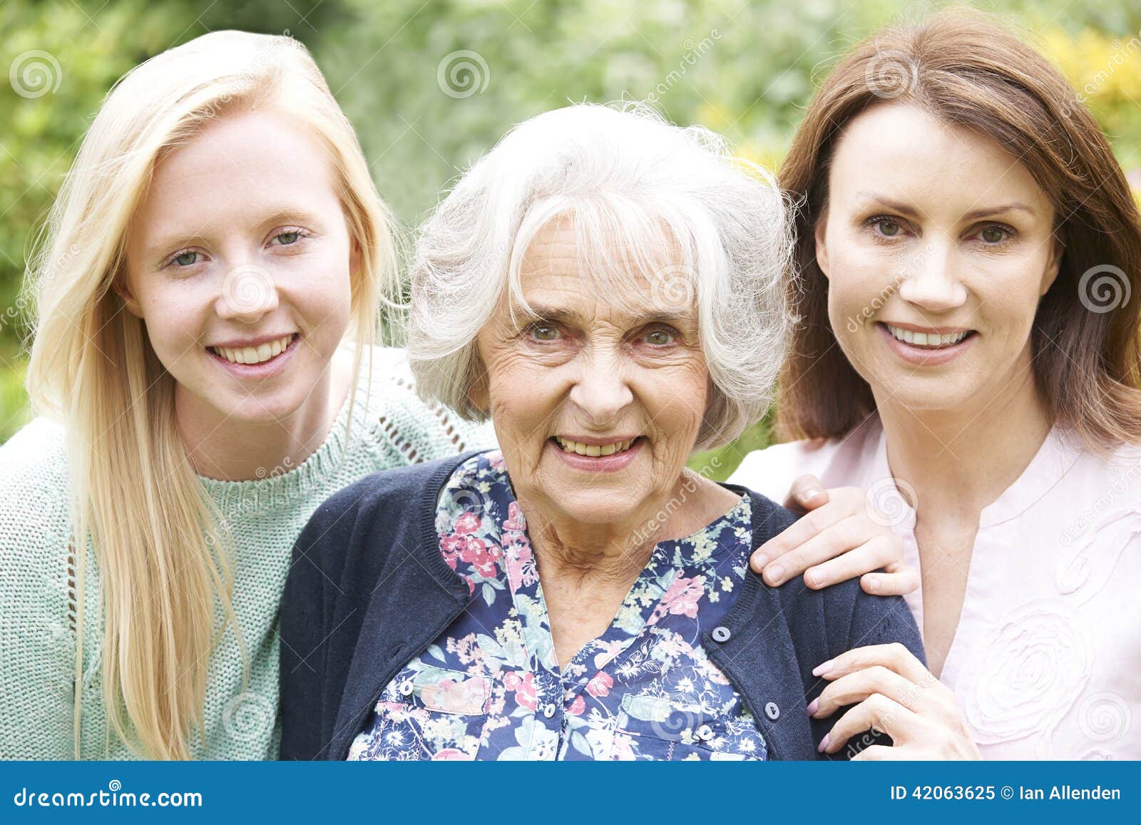 Female Multi Generation Portrait in Garden Stock Image - Image of ...