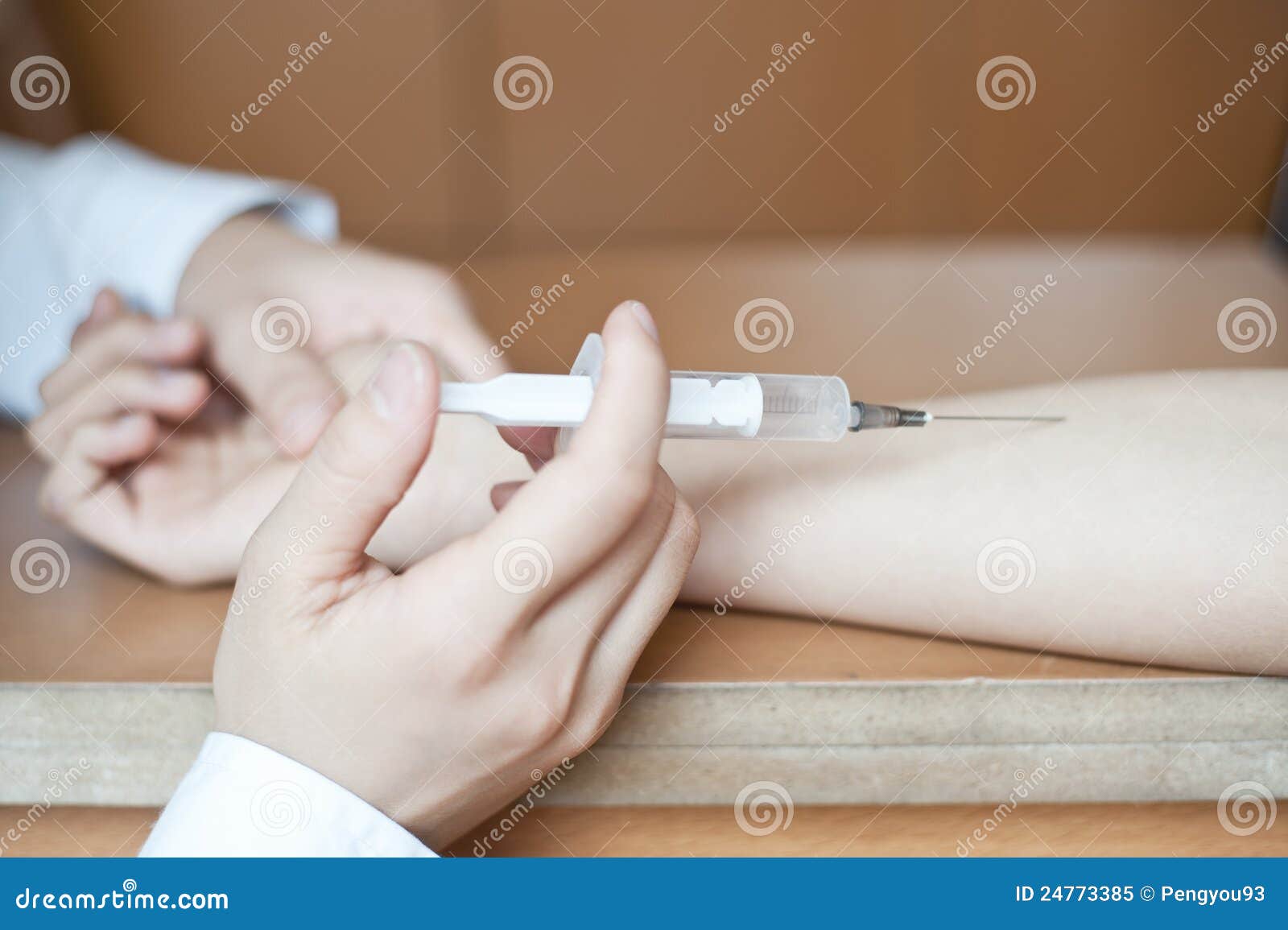Female Nurses in the Injection Stock Image - Image of extraction, women ...