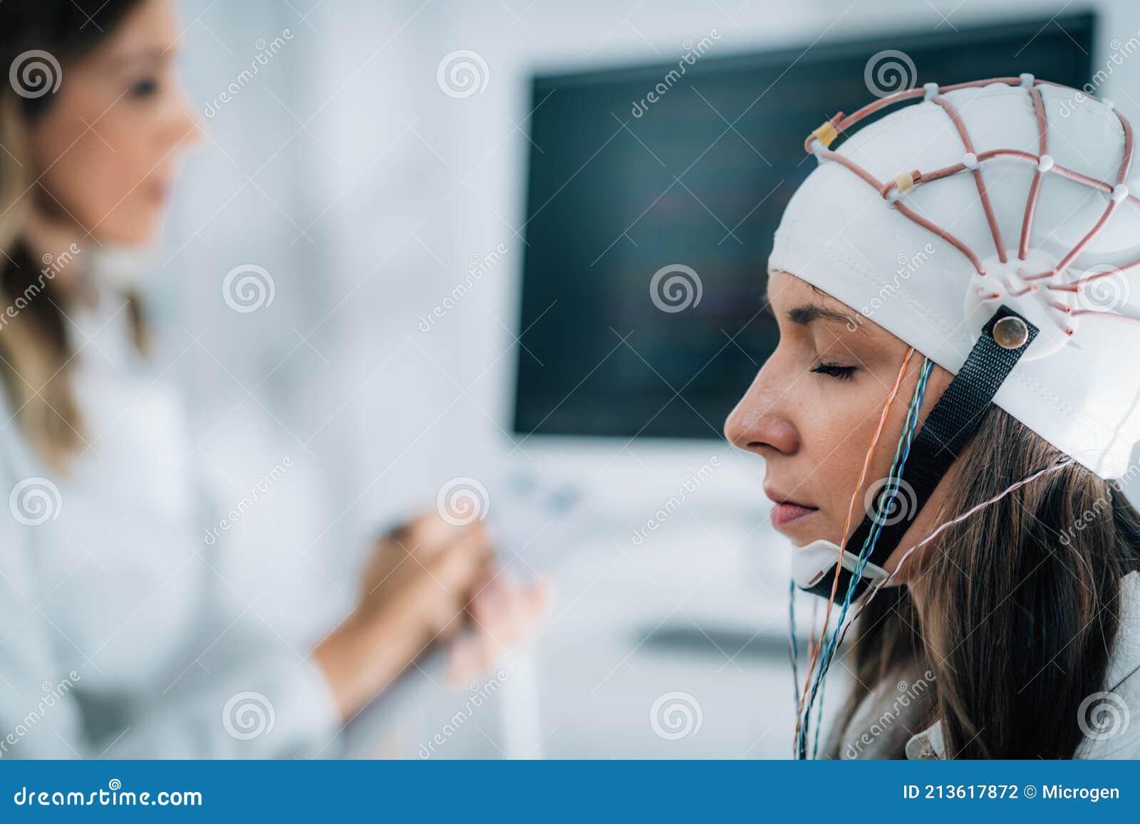 Female Patient in a Neurology Lab Doing EEG Scan Stock Photo - Image of ...