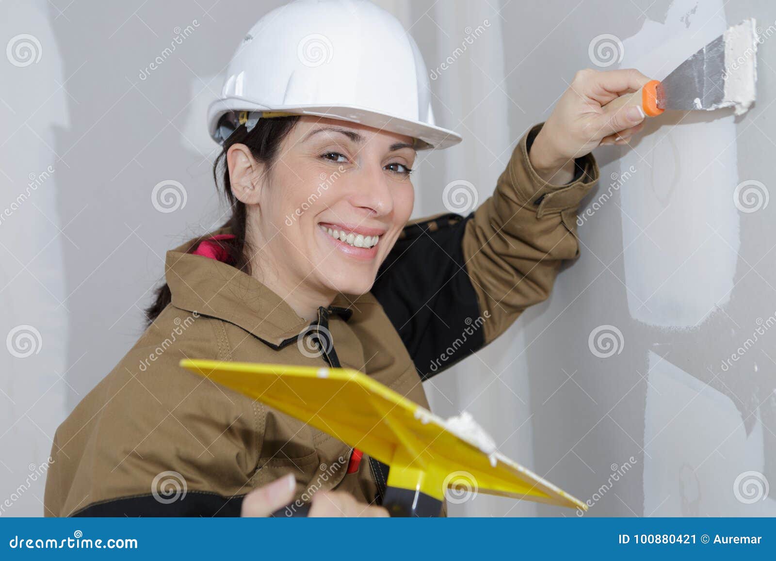 Female Plasterer Painter Doing Wall Renovation Stock Image - Image of ...