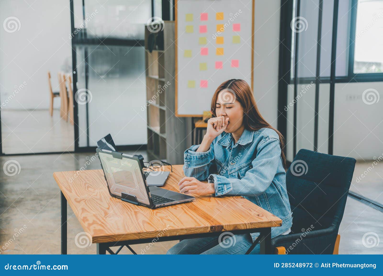 Female Programmers are Sleepy and Exhausted after Working and Planning ...