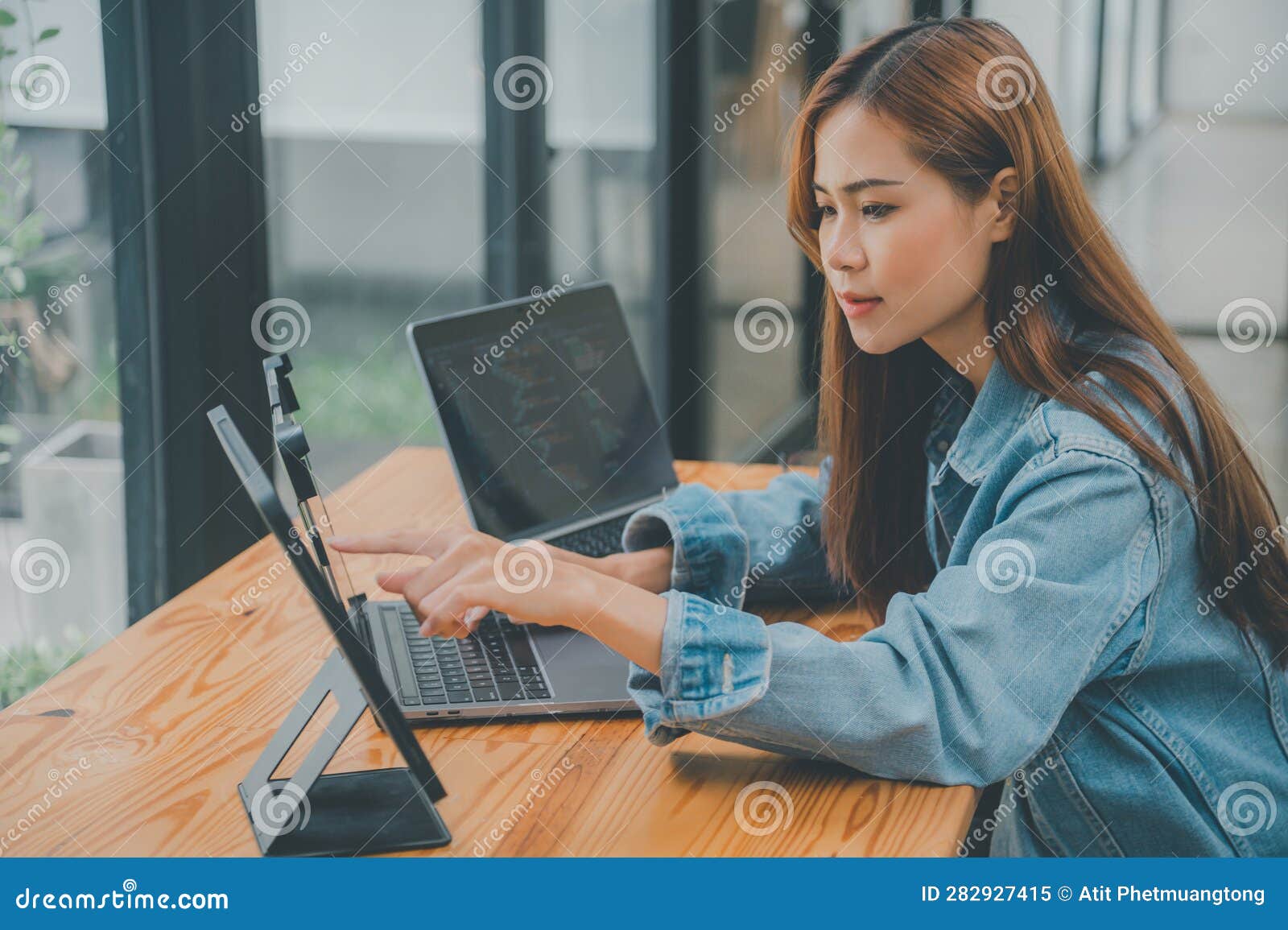 Female Programmers are Thinking and Planning To Work on Programming ...